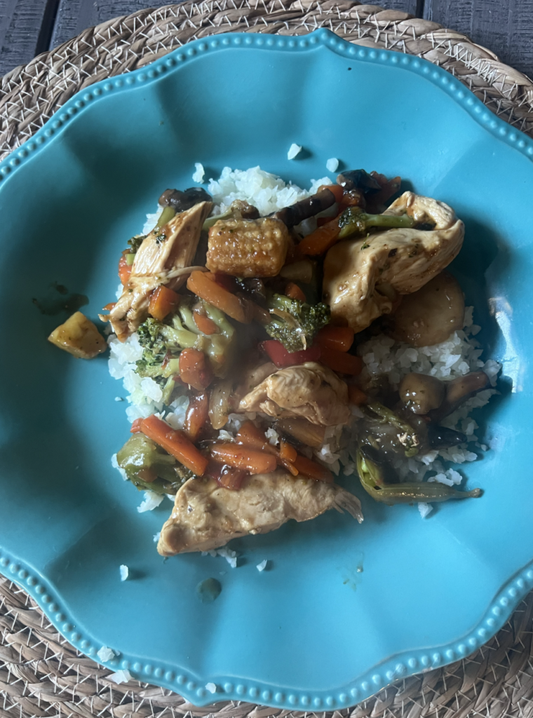 5 Ingredient Chicken Stir Fry - The Untamed Mom